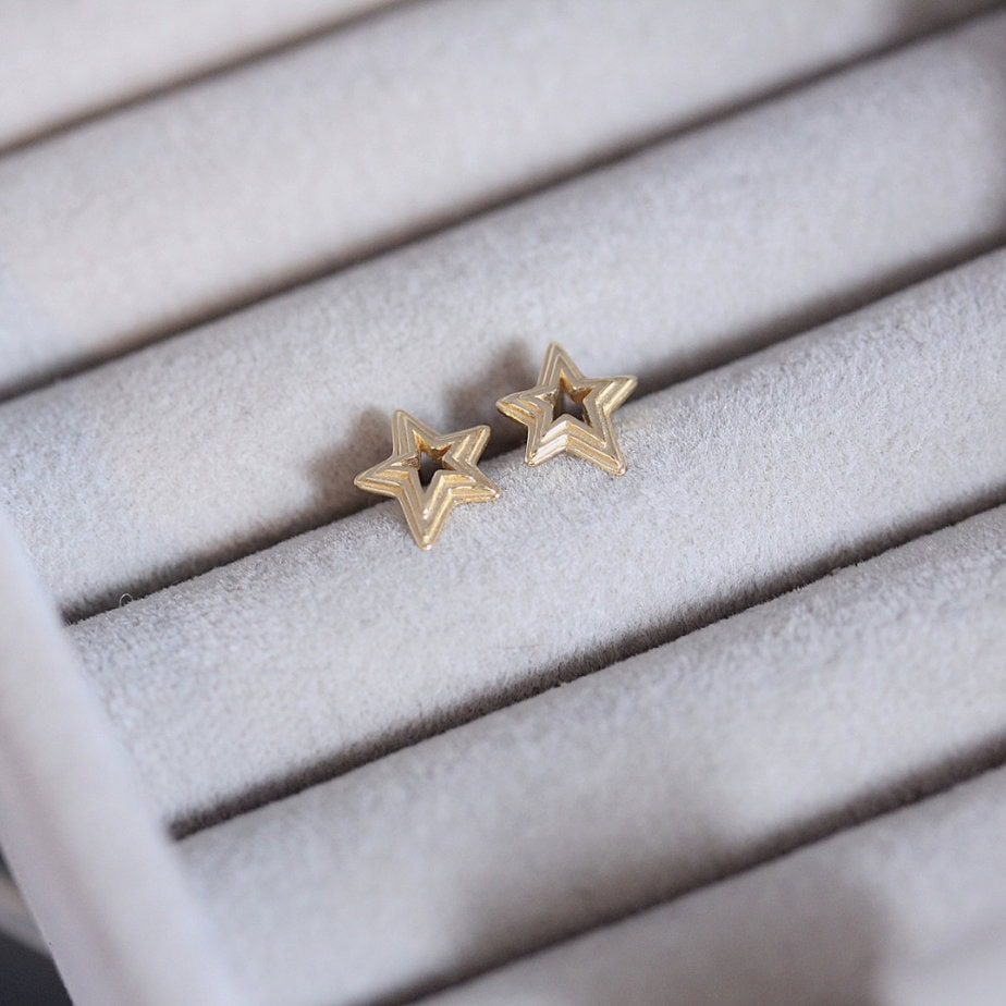 Gold Vermeil Layered Star Studs | lisahutton.co.uk
